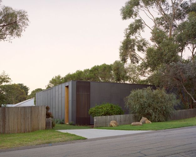 Corner House by Archier | ArchitectureAu