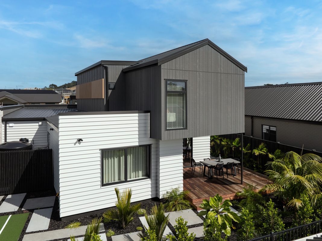 Weathergroove Fusion Woodsman panels from Weathertex | ArchitectureAu
