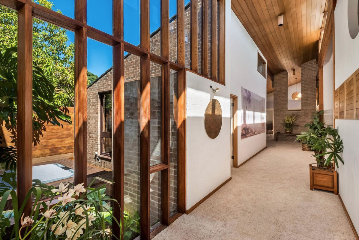 Ken Woolley-designed house earns interim heritage protection ...