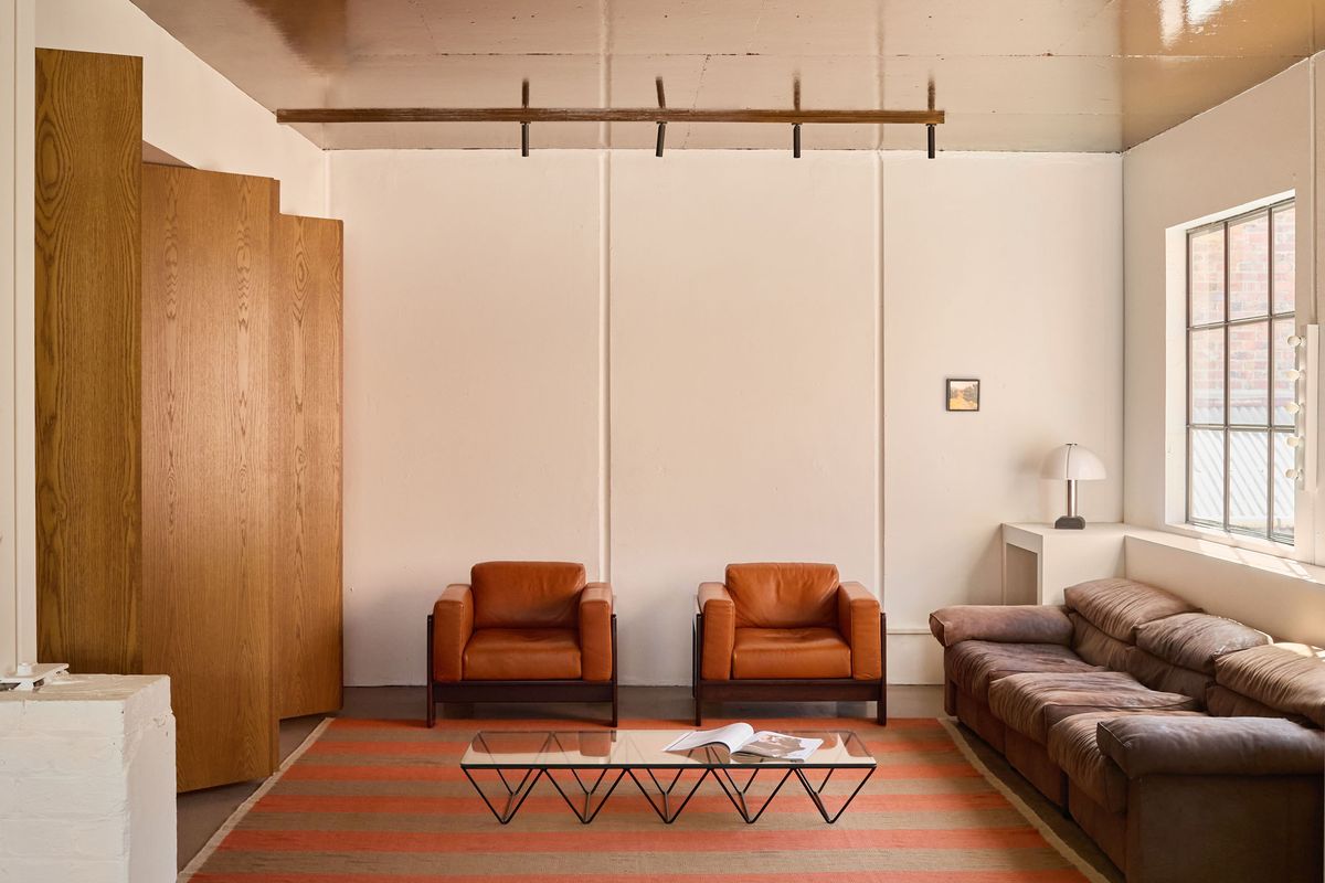 Studio Manifold: Many folds | ArchitectureAu