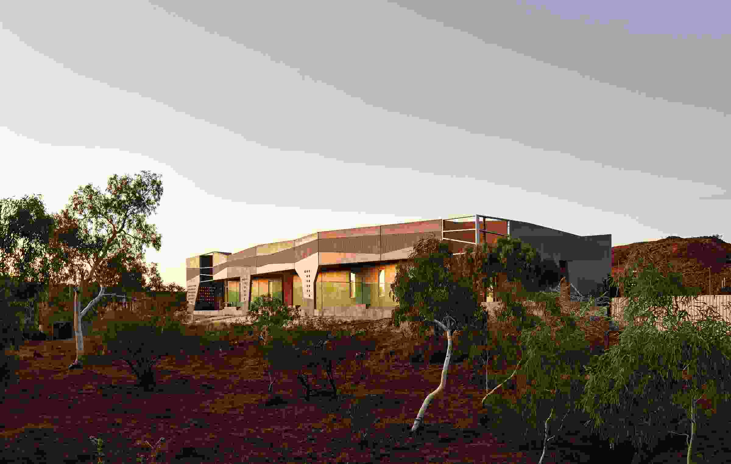 'Undeniable colour': Karratha Central Healthcare | ArchitectureAu