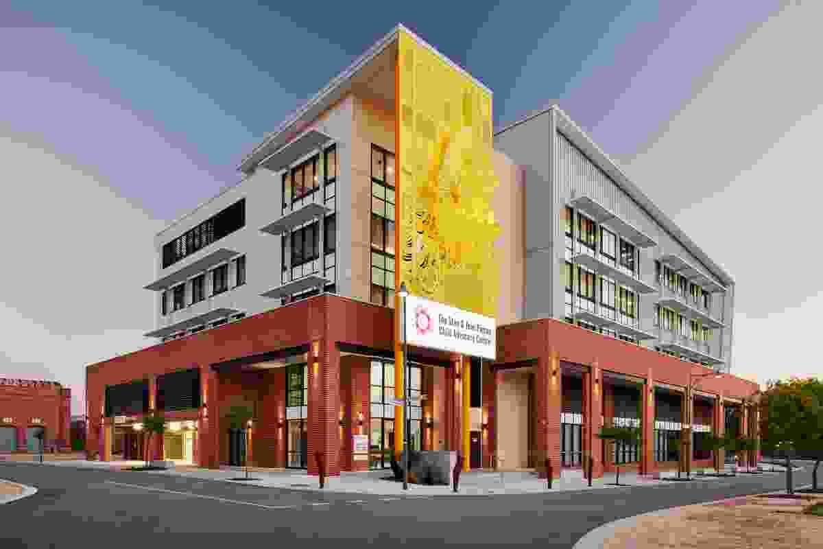 Stan & Jean Perron Child Advocacy Centre by Hunt Architects ...