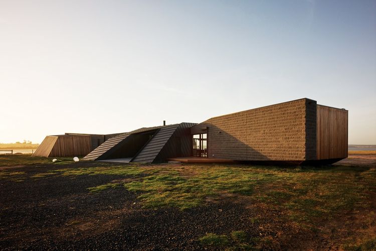 Beached House | ArchitectureAu