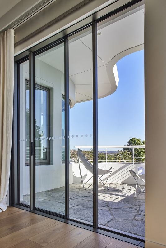 Capral Schüco windows for Mosman House | ArchitectureAu