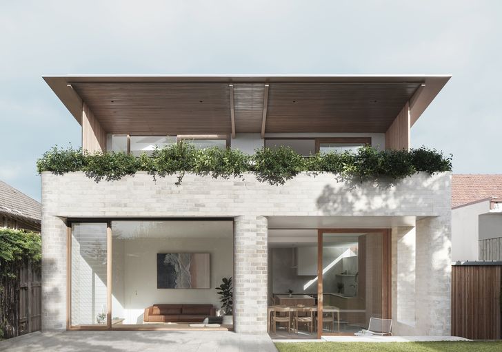 Alba – Clovelly Beach House by Studio Plus Three | ArchitectureAu