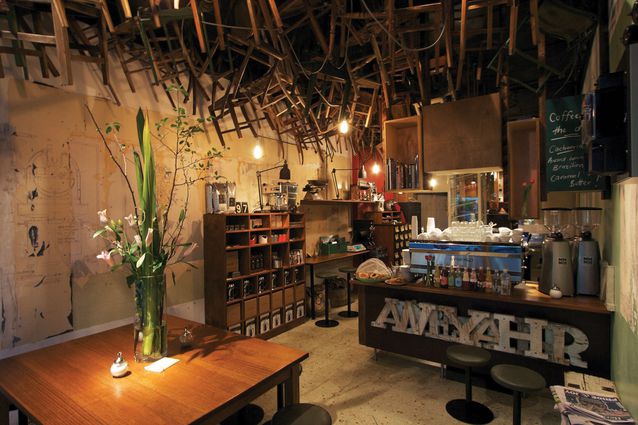 Essay: Corners & Ceilings | ArchitectureAu