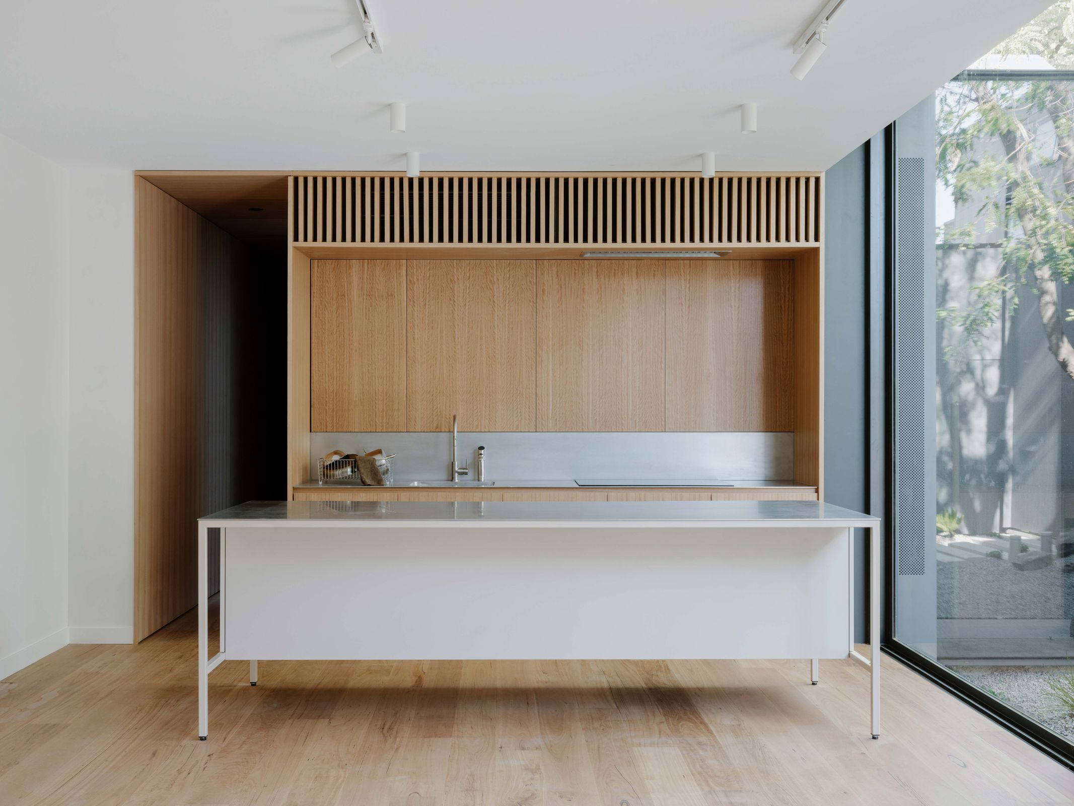 Bluestone House by Ellul Architecture | ArchitectureAu