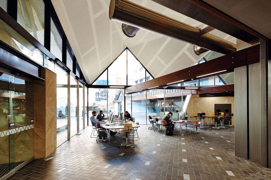 Arts and Music Student Centre | ArchitectureAu
