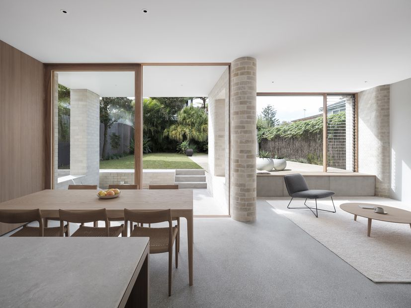 Alba – Clovelly Beach House by Studio Plus Three | ArchitectureAu