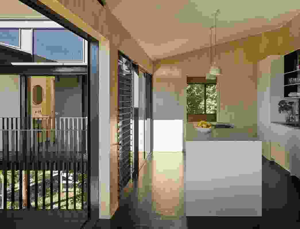 Amplifying an enveloping experience: Sunrise Studio | ArchitectureAu