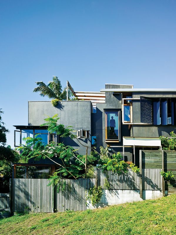 Left Over Space House | ArchitectureAu
