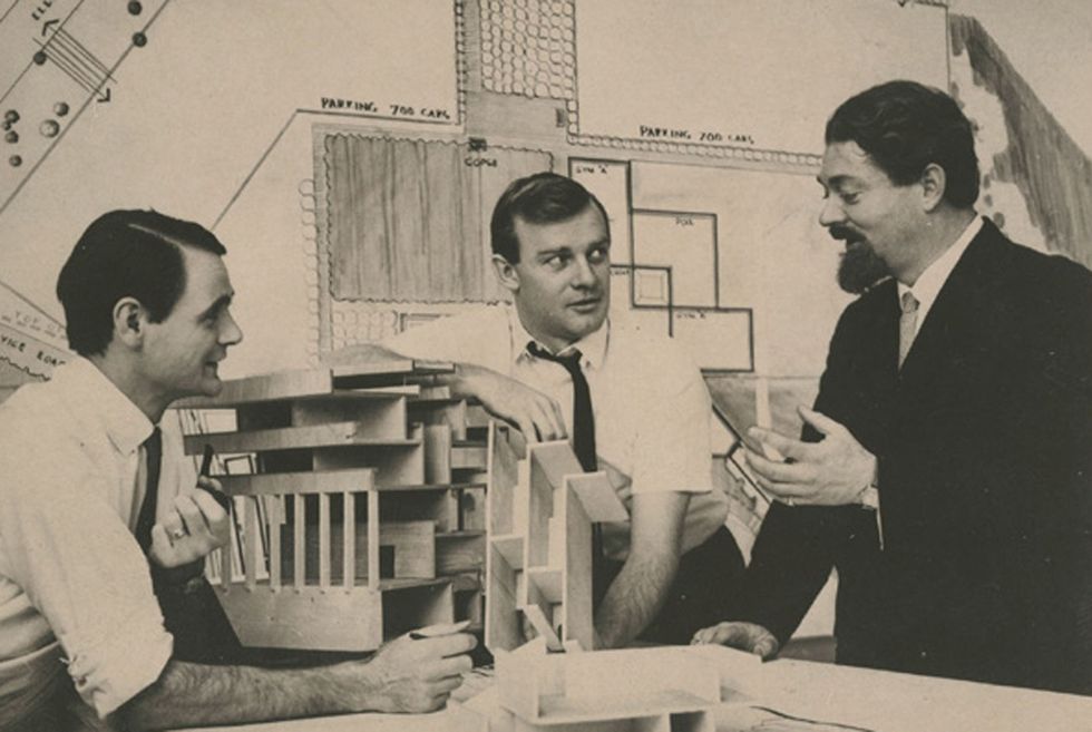 Icon revisited: John Andrews | ArchitectureAu