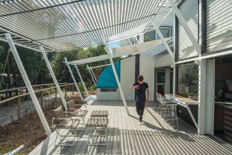 Vale Gabriel Poole, 1934–2020 | ArchitectureAu