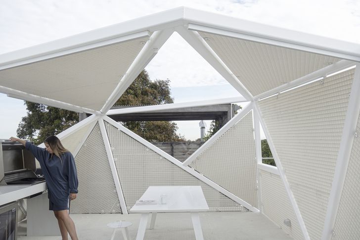 Rooftop ‘cacoon’: Sky Pavilion | ArchitectureAu