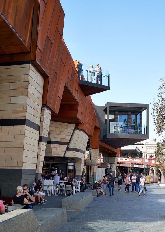 New Yagan Square provides a ‘major focal point’ for Perth | ArchitectureAu
