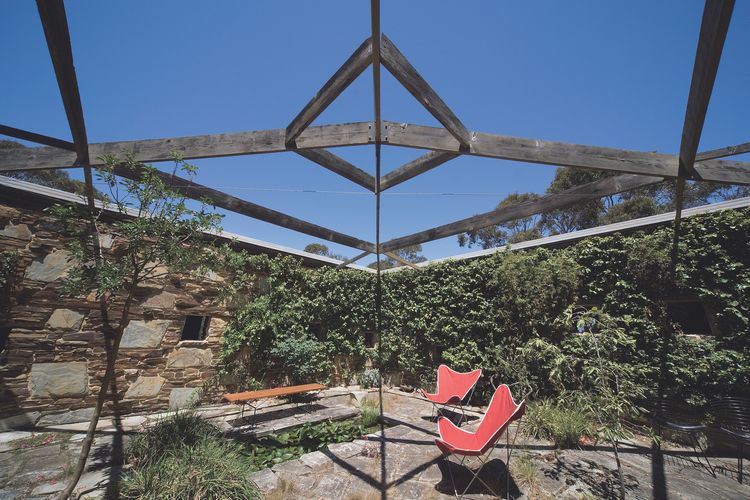 Robust retreat: Boyd Baker House revisited | ArchitectureAu