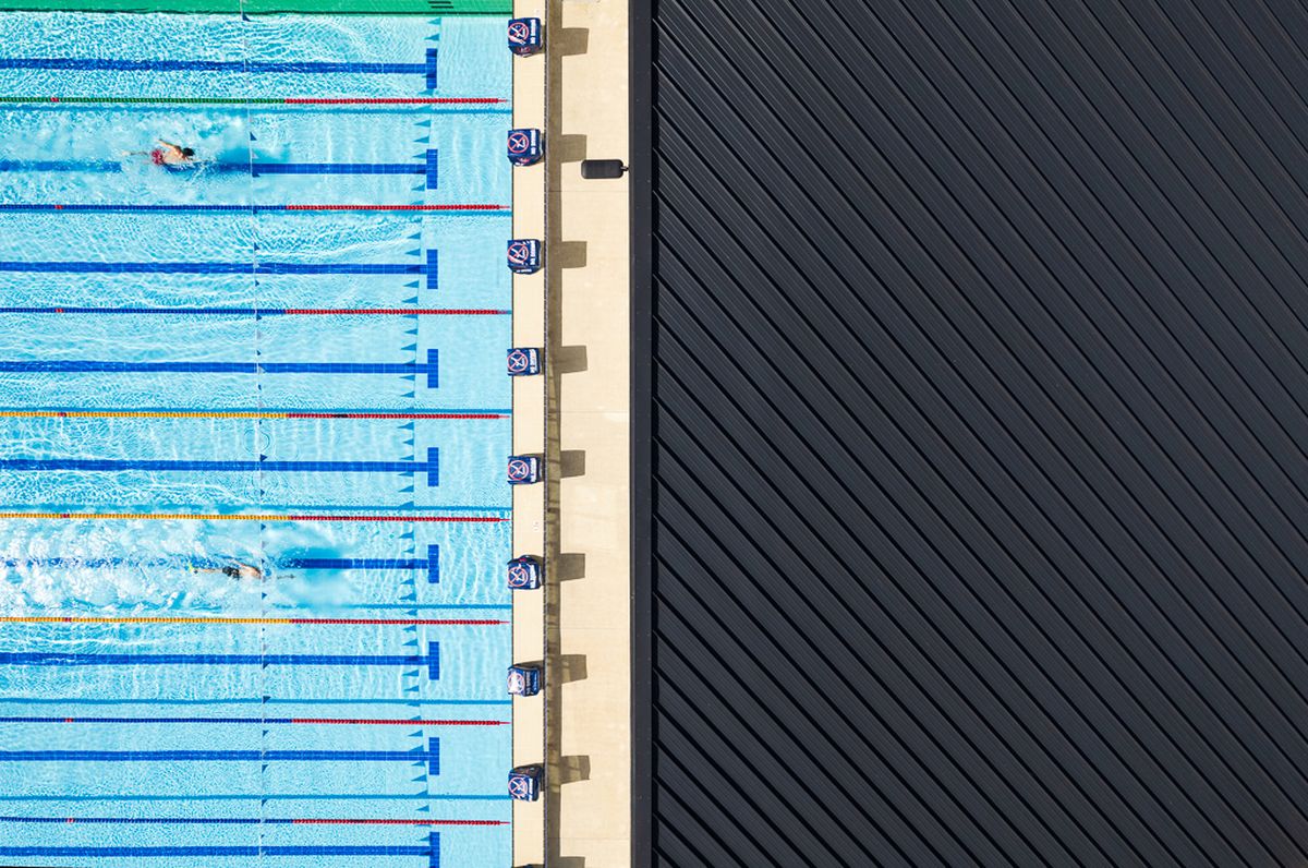 Kingspan panels make curved roof design possible for aquatic centre ...