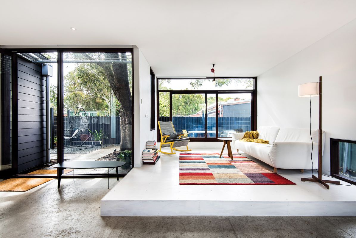 Dual impact: Exploding Shed house | ArchitectureAu