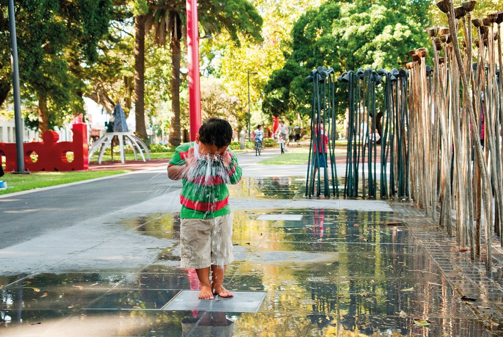 Water Play | ArchitectureAu