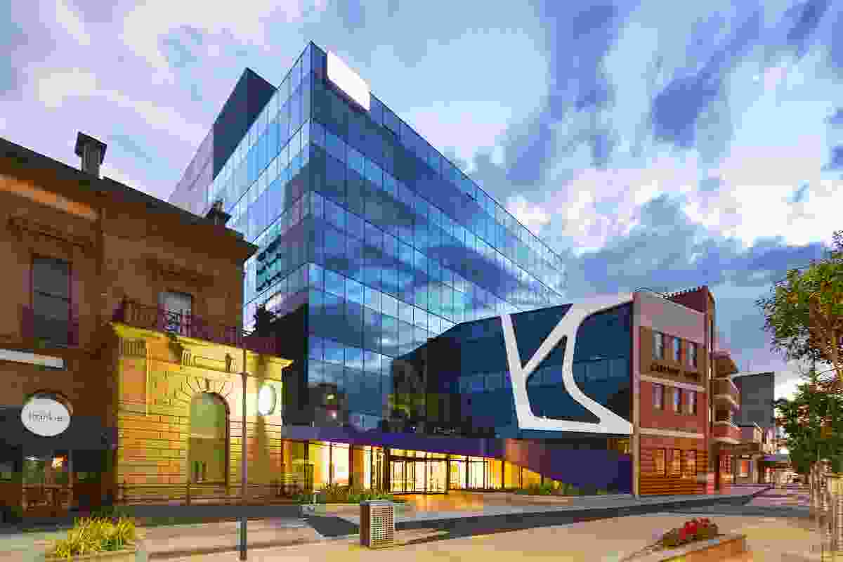 Woods Bagot-designed NDIS head office makes use of solar-responsive ...