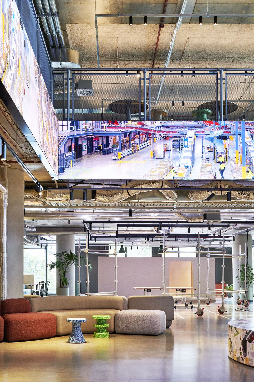 Australia Post Support Centre by Hassell | ArchitectureAu