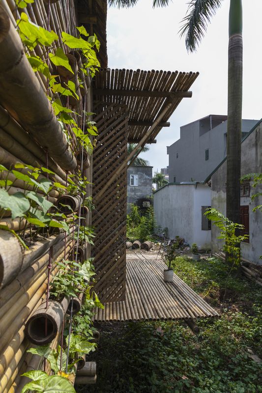 Bamboo floating house wins green award | ArchitectureAu