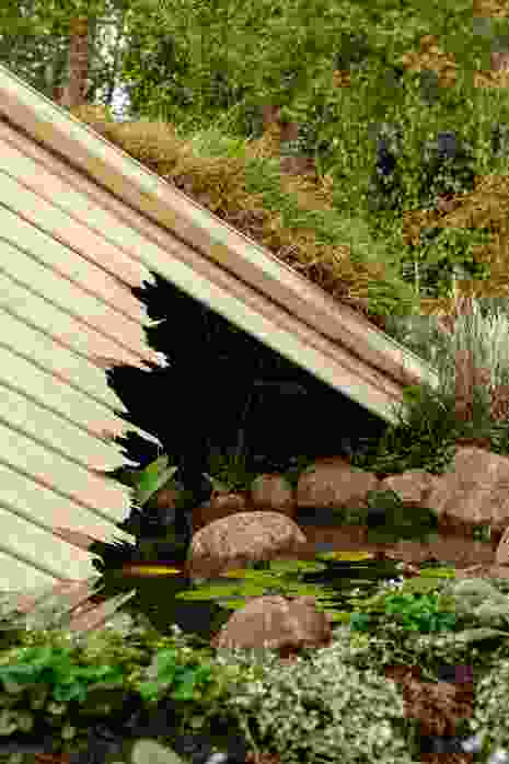 Landscape architects design climate catastrophe garden exhibit ...