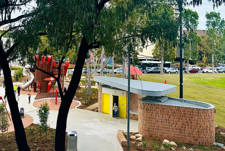 Paul Keating Park Amenities by lahznimmo architects | ArchitectureAu