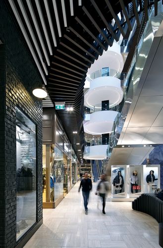 Inner city agora: Emporium Melbourne | ArchitectureAu