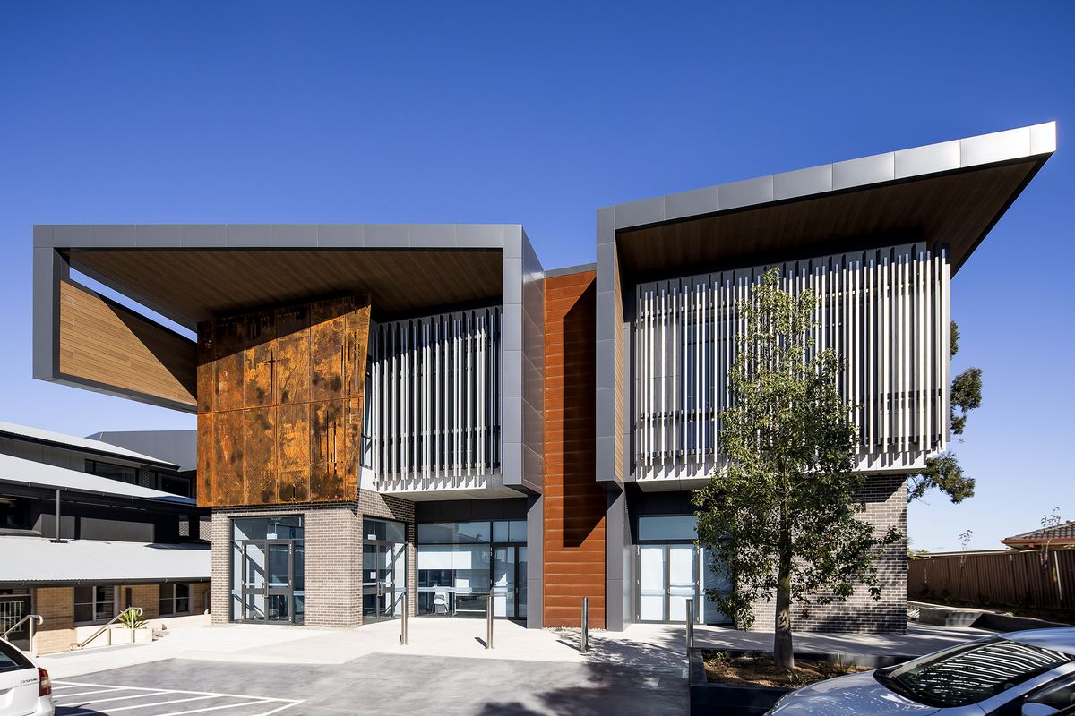 Caroline Chisholm College by Stanton Dahl Architects | ArchitectureAu