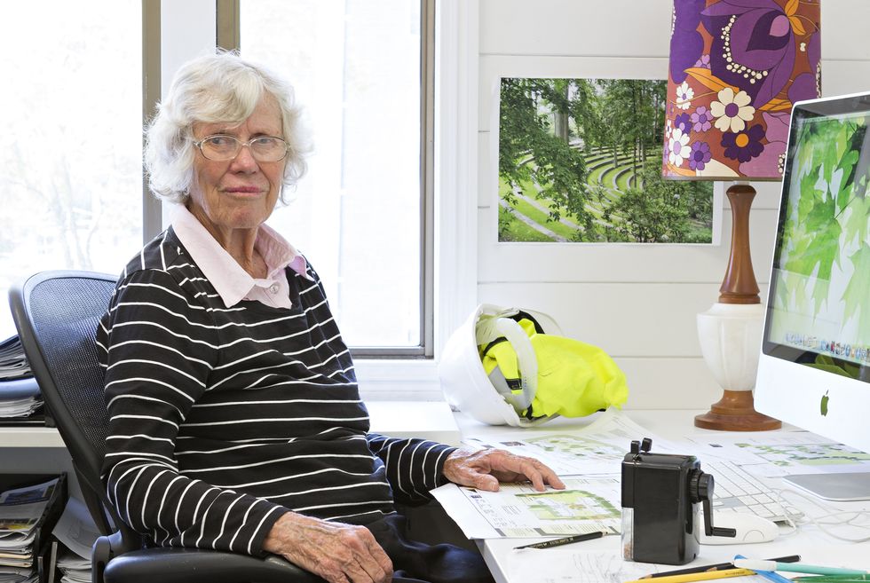 Brisbane landscape architect Beth Wilson dies aged 85 | ArchitectureAu