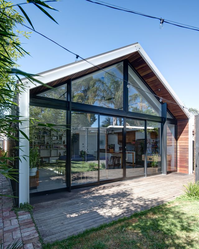 Gable Ends by Lai Cheong Brown | ArchitectureAu