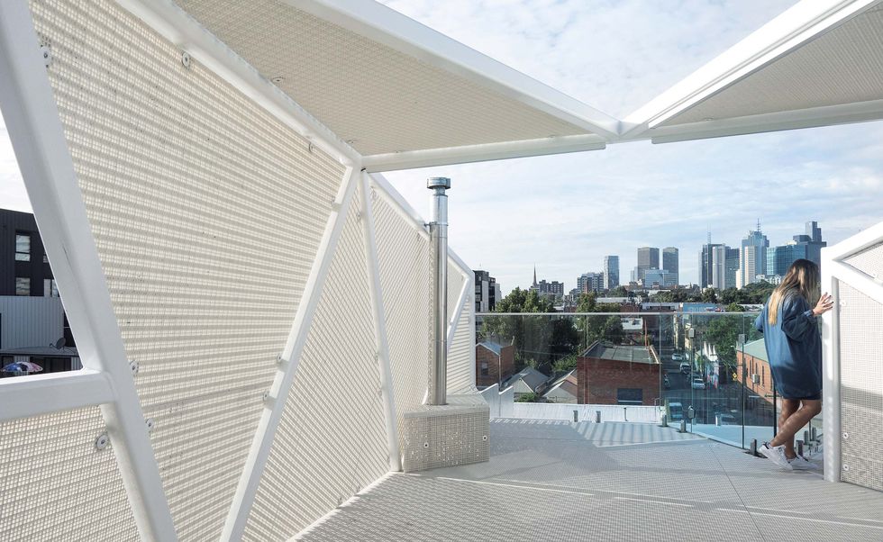 Rooftop ‘cacoon’: Sky Pavilion | ArchitectureAU