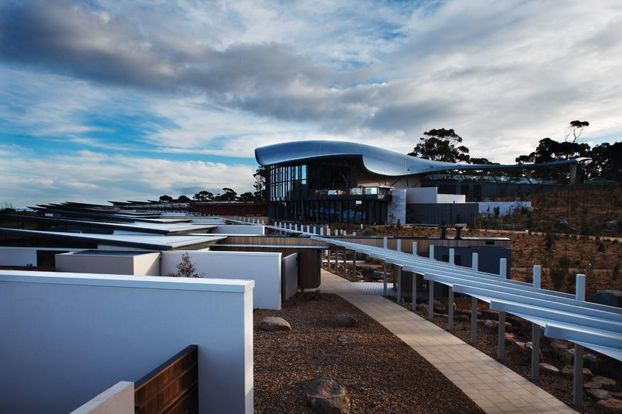 Saffire Freycinet landscape | ArchitectureAu