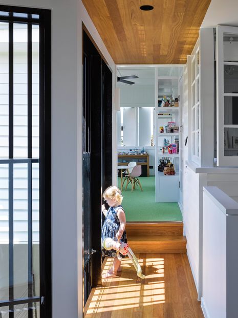 Familial bonds: Crescent House | ArchitectureAu